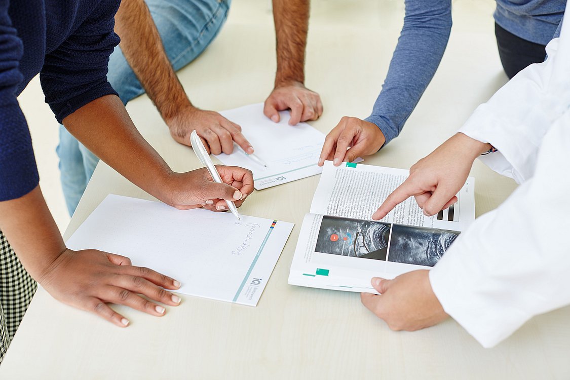 Arbeitsstelle Deutsch: FITT